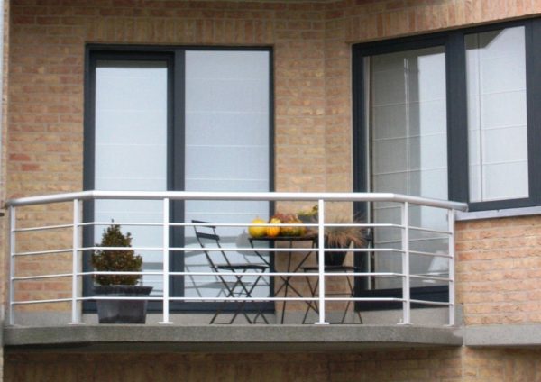 Balustrades | ERIC VERSTRAETE NV - Uw partner in Aluminium & PVC